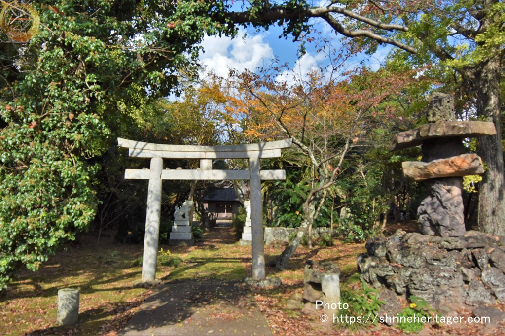 蜛蝫 Shrine (Ejima, Yatsuka Town) - Shrine-heritager